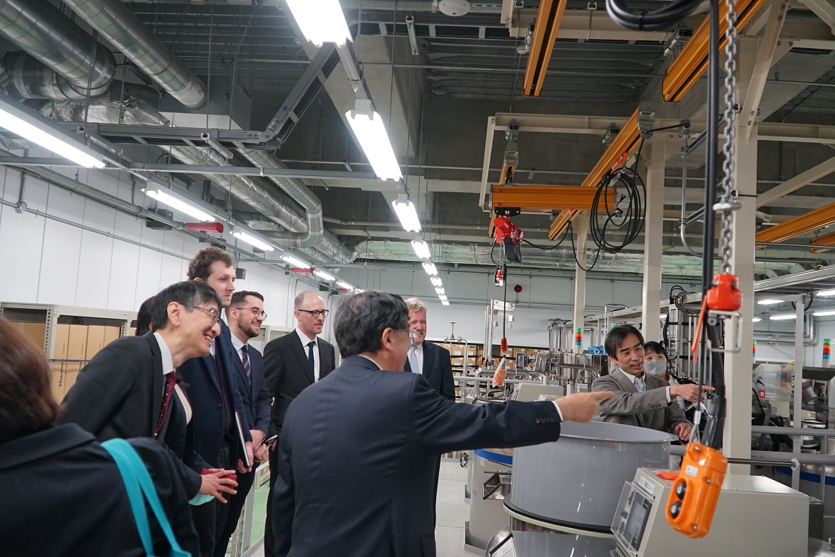 The Vice-Provost of the University College London, Dr. Geraint Reese ...